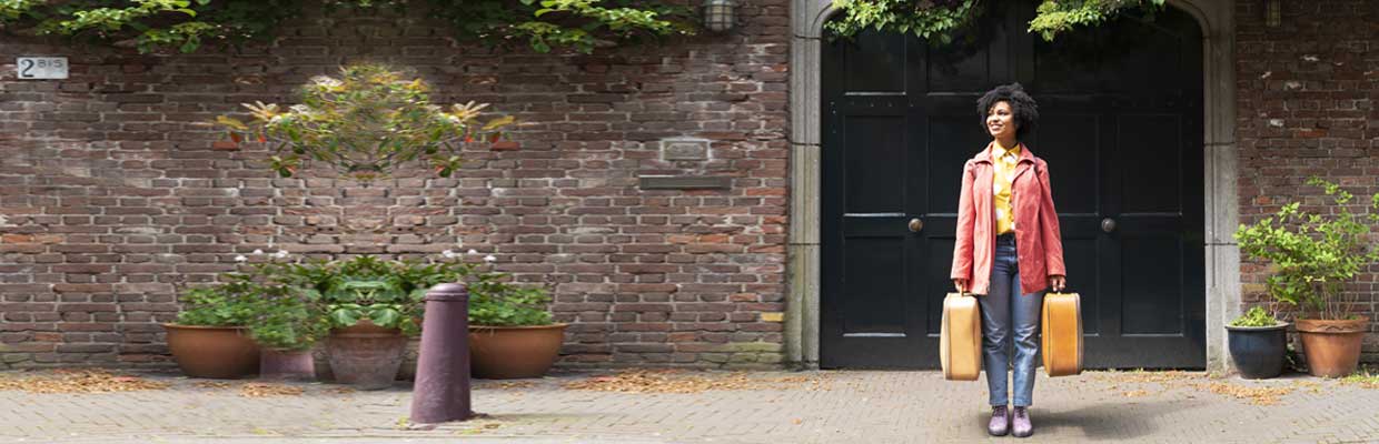 HSBC International Banking - Overseas Accounts & Services